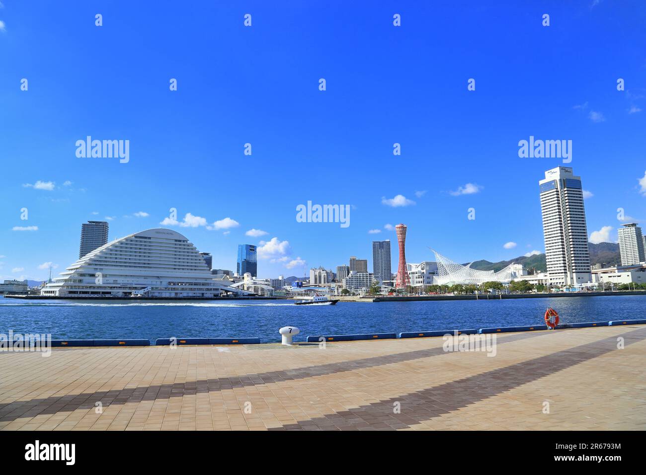 Kobe meriken building hi-res stock photography and images - Alamy