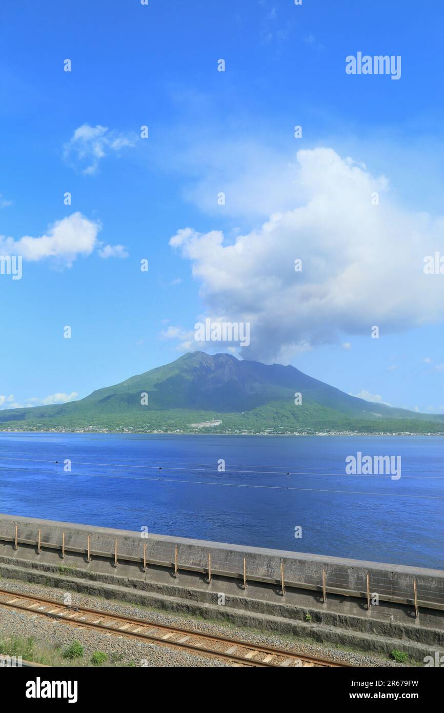 Senganen Garden and Sakurajima Stock Photo - Alamy