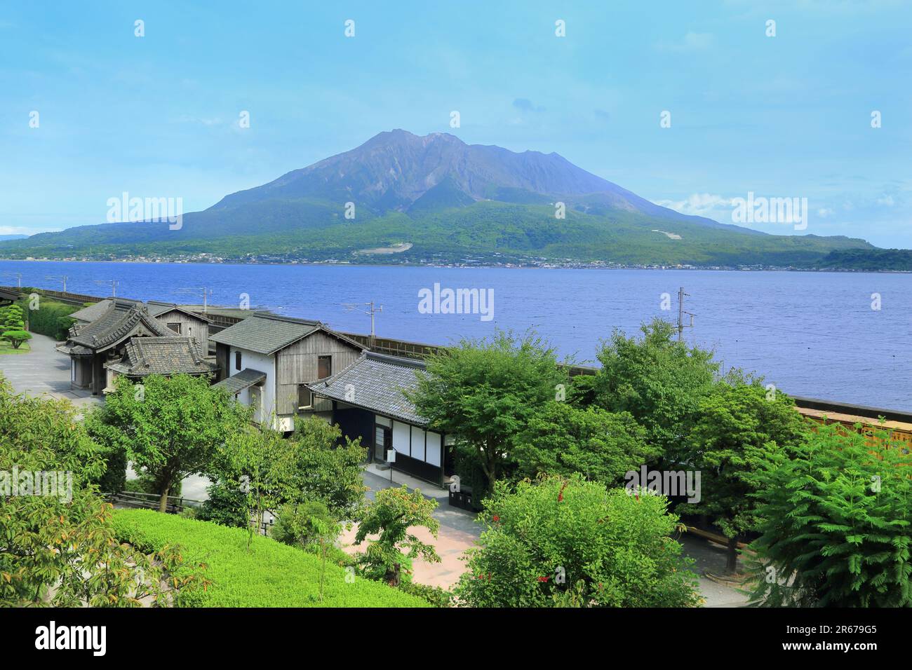 Senganen Garden and Sakurajima Stock Photo - Alamy