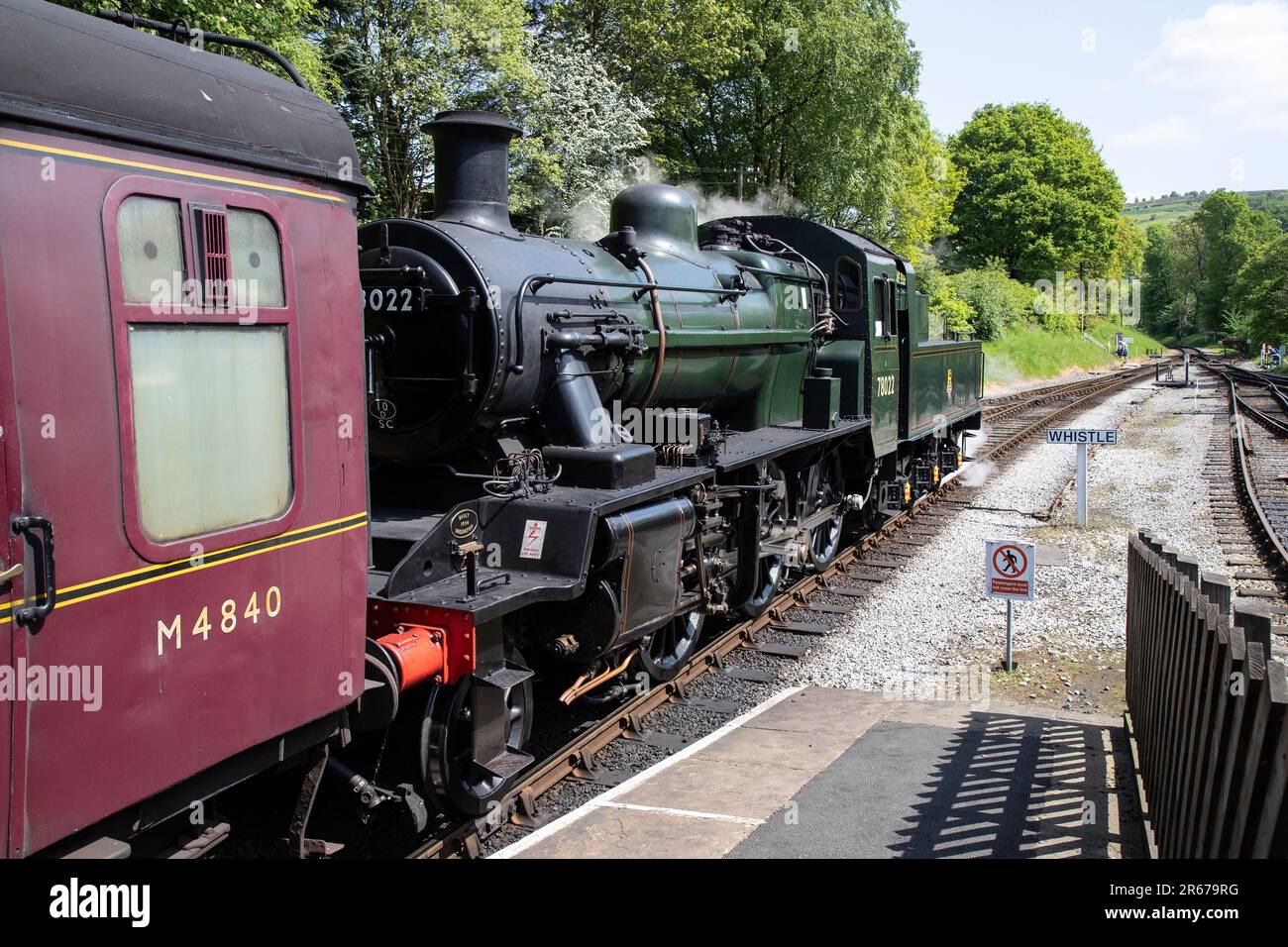 78022 BR Standard Class 2MT steam locomotive preserved on the Keighley ...