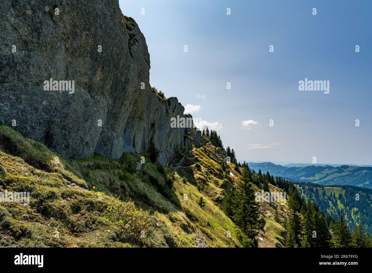 Beautiful Spring Hike at the Nagelfluhkette in Allgau from Gunzesried ...