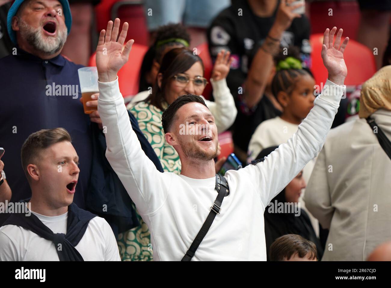 Her brother connor hi-res stock photography and images - Alamy