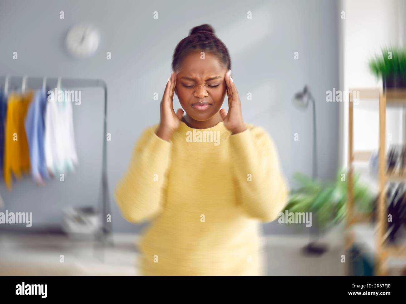 Dizzy woman hi-res stock photography and images - Alamy Dizzy woman hi-res stock photography and images - Alamy