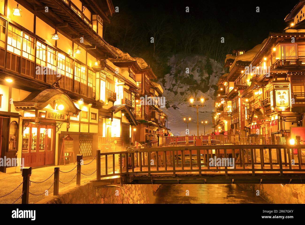 Ginzan Onsen hot spring Stock Photo - Alamy