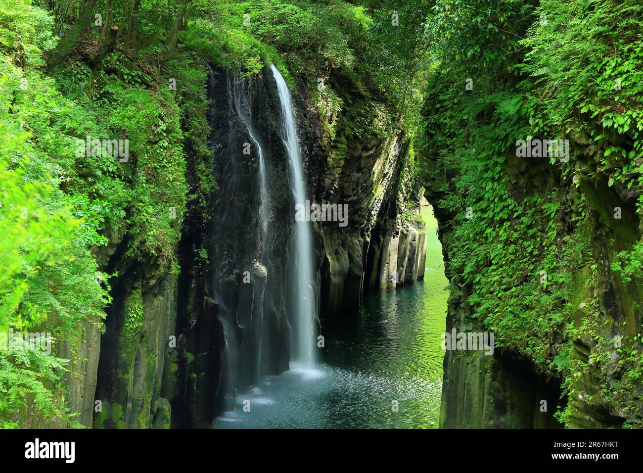 Takachiho Gorge, Manai Waterfall Stock Photo - Alamy
