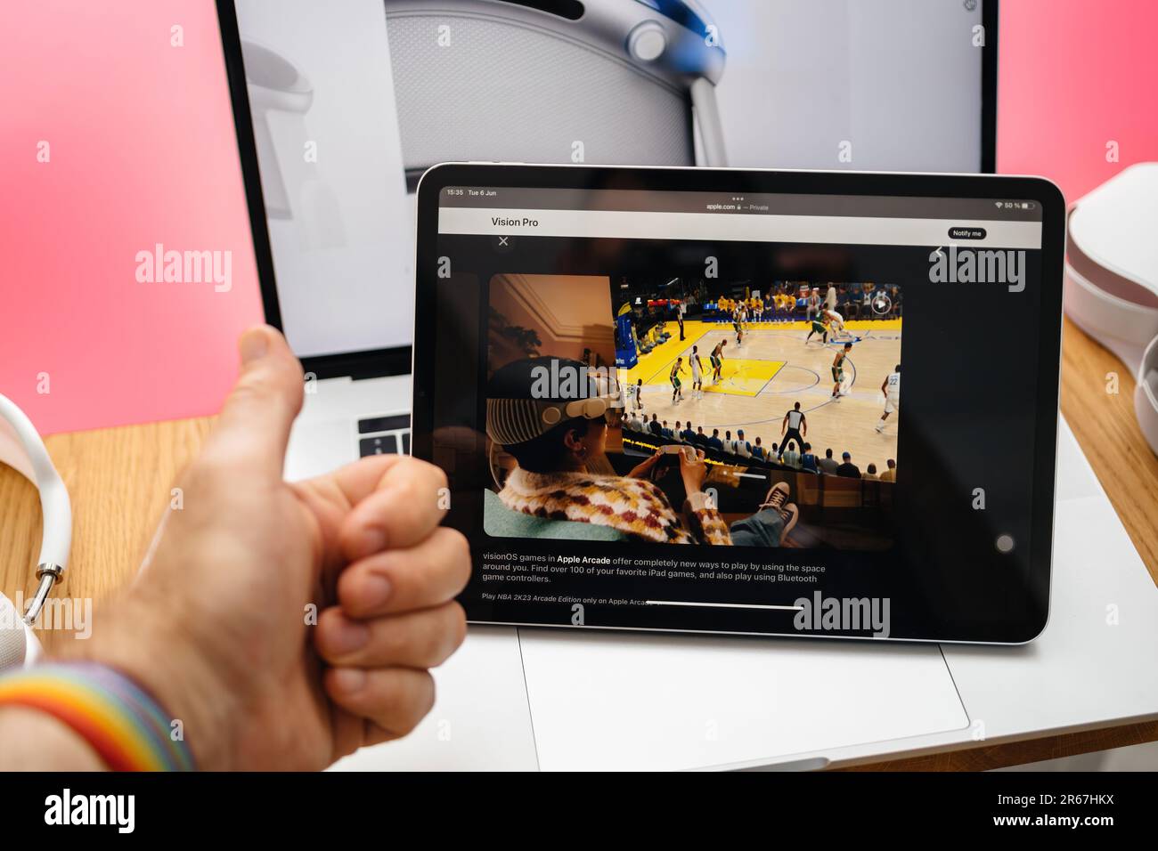 Usd gaming hi-res stock photography and images - Alamy