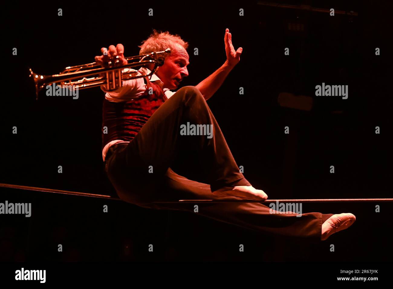 Cirkulum hi-res stock photography and images - Alamy