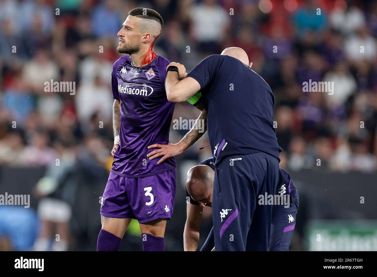 Soccer football blood bleeding hi-res stock photography and images - Alamy