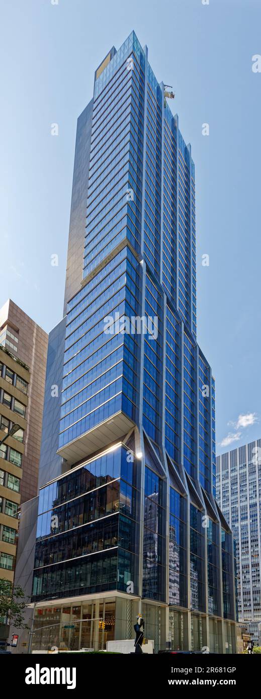 425 Park Avenue, a sleek glass-and-steel addition to Midtown Manhattan ...