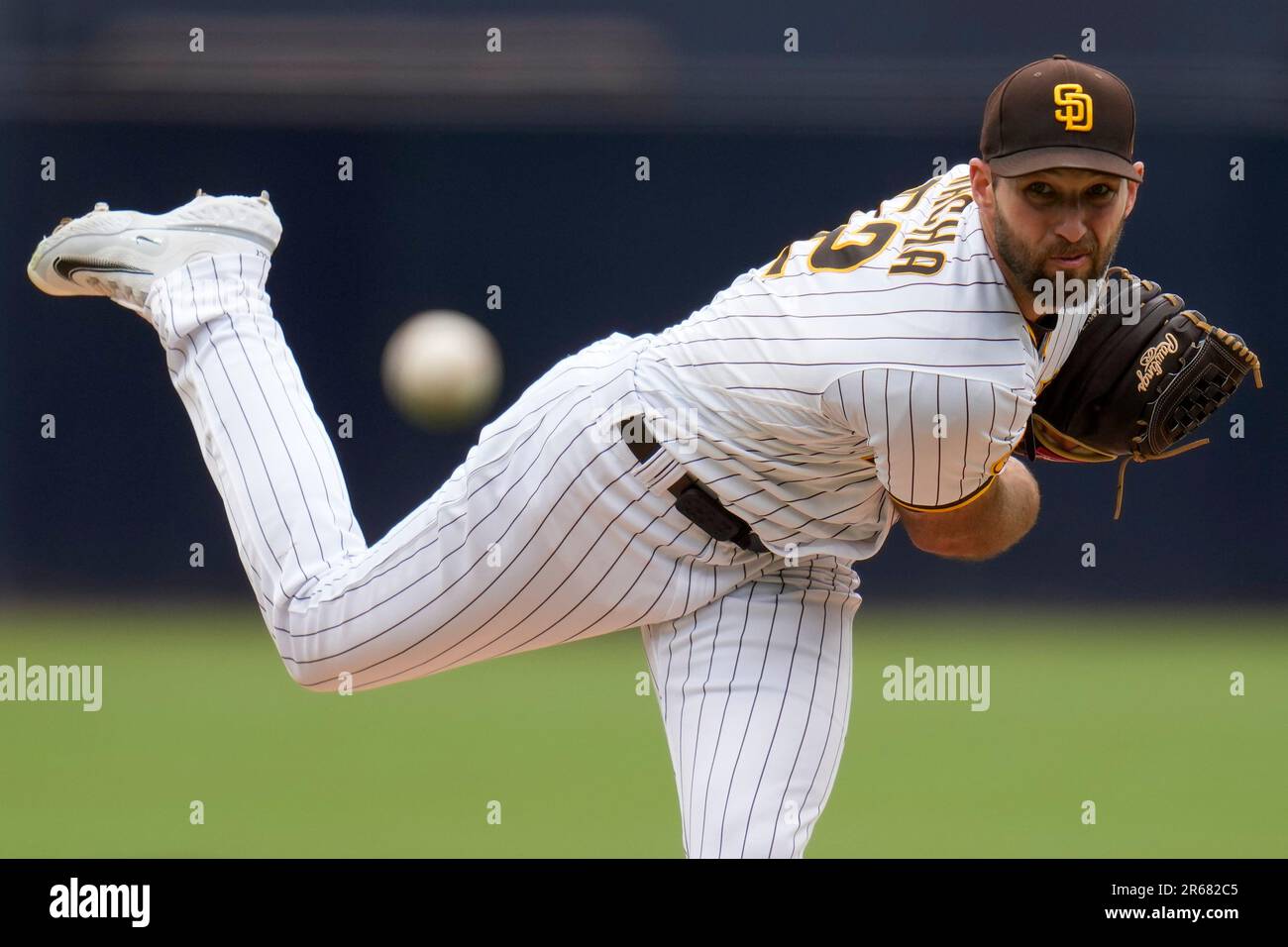 San Diego Padres starting pitcher Michael Wacha works against a Seattle ...