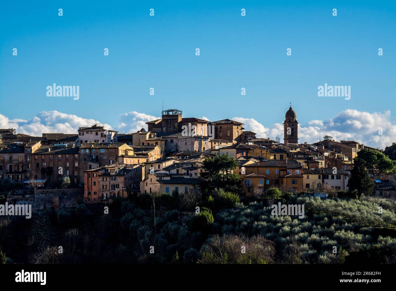 Sienna italy hi-res stock photography and images - Alamy