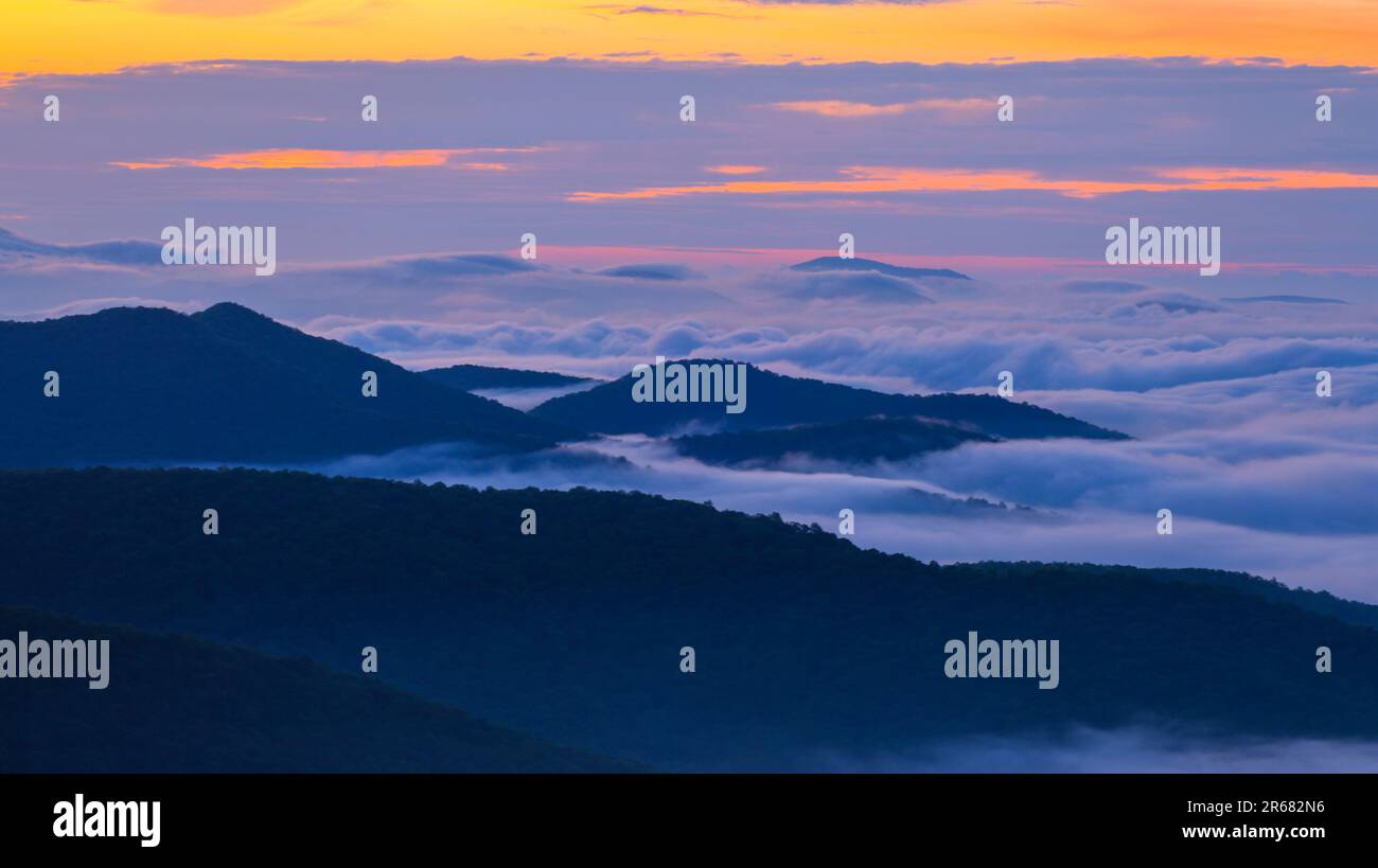 Sunrise on the Blue Ridge Parkway Stock Photo - Alamy