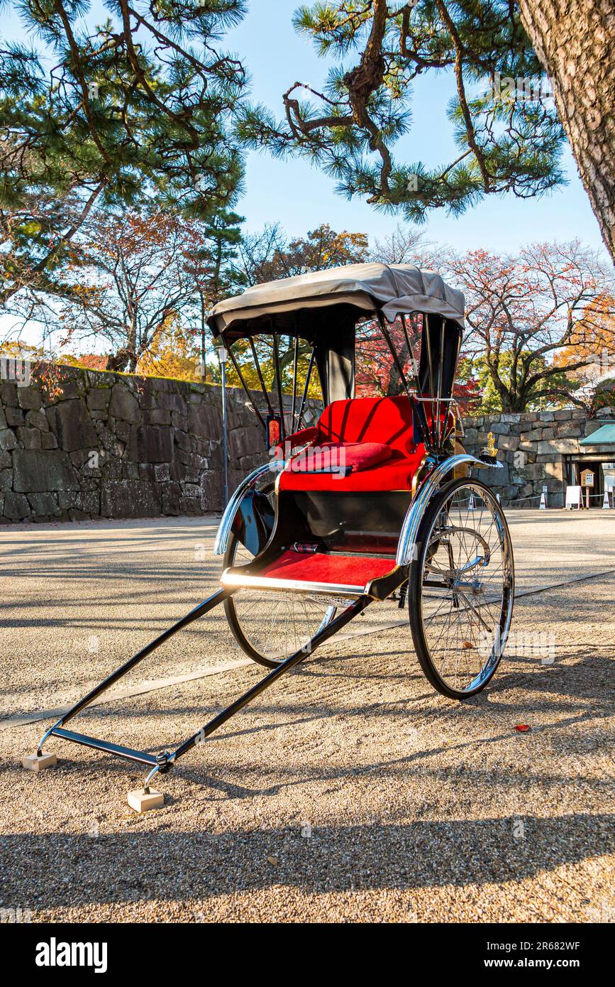 Gate hundred fine castles hi-res stock photography and images - Alamy
