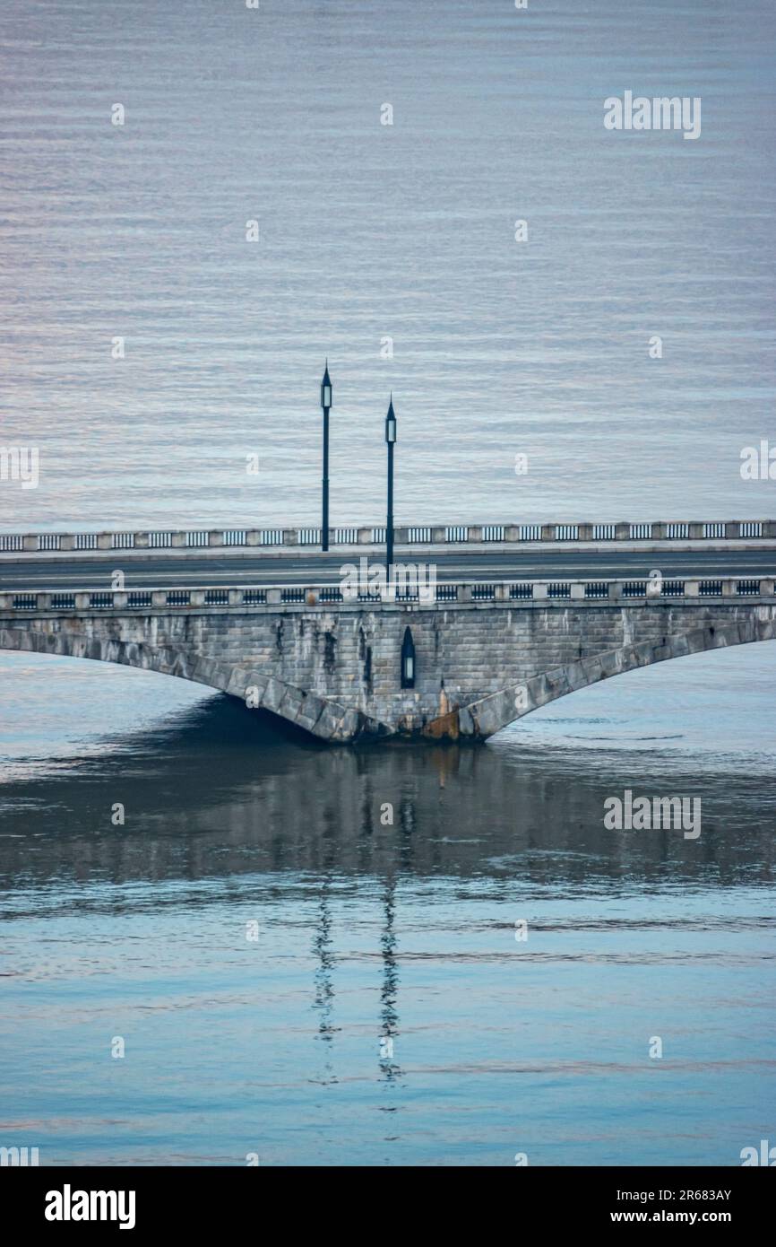 Shinano river bridge hi-res stock photography and images - Alamy