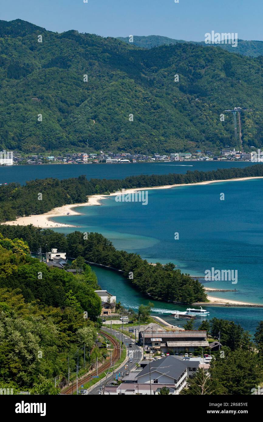 Amanohashidate boat hi-res stock photography and images - Alamy