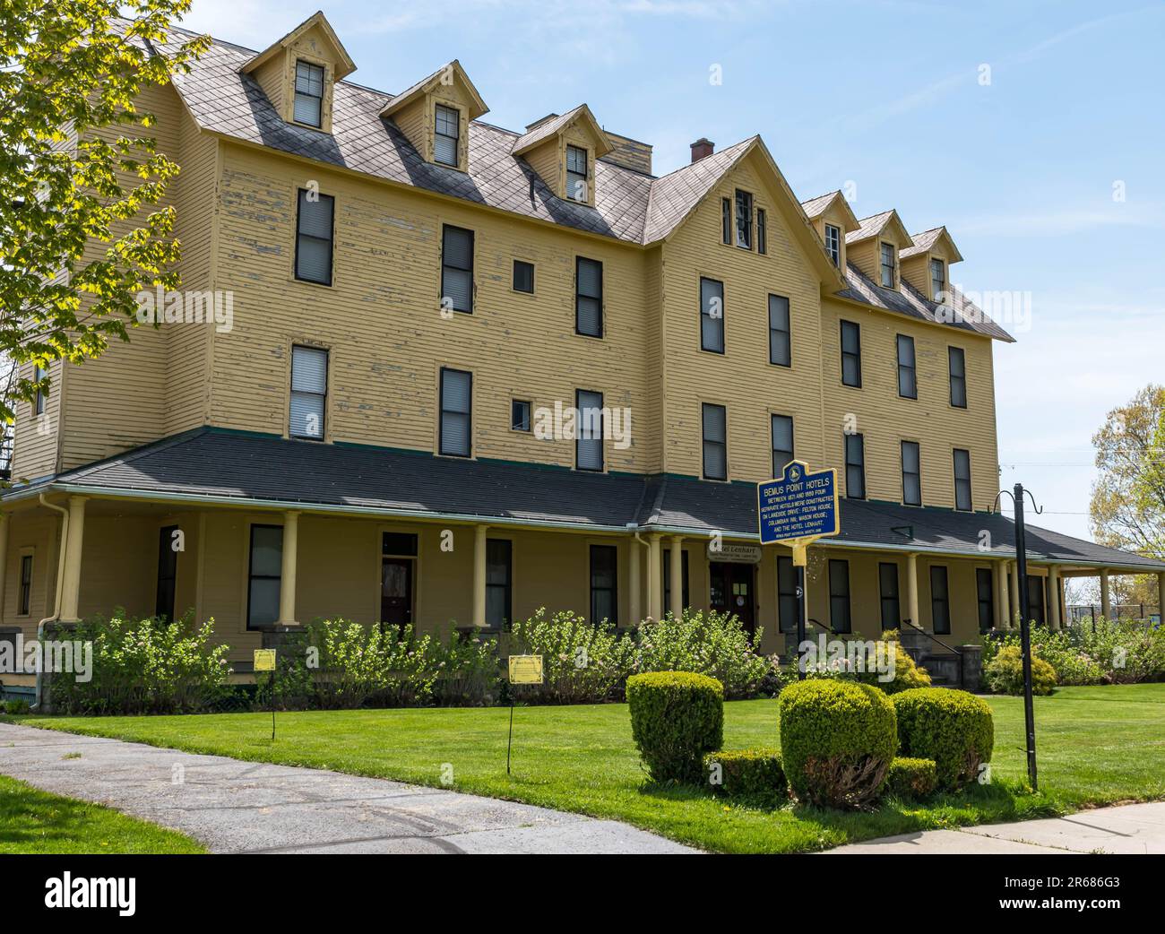 The Hotel Lenhart on Lakeside Drive first opened in 1880 in Beemus ...