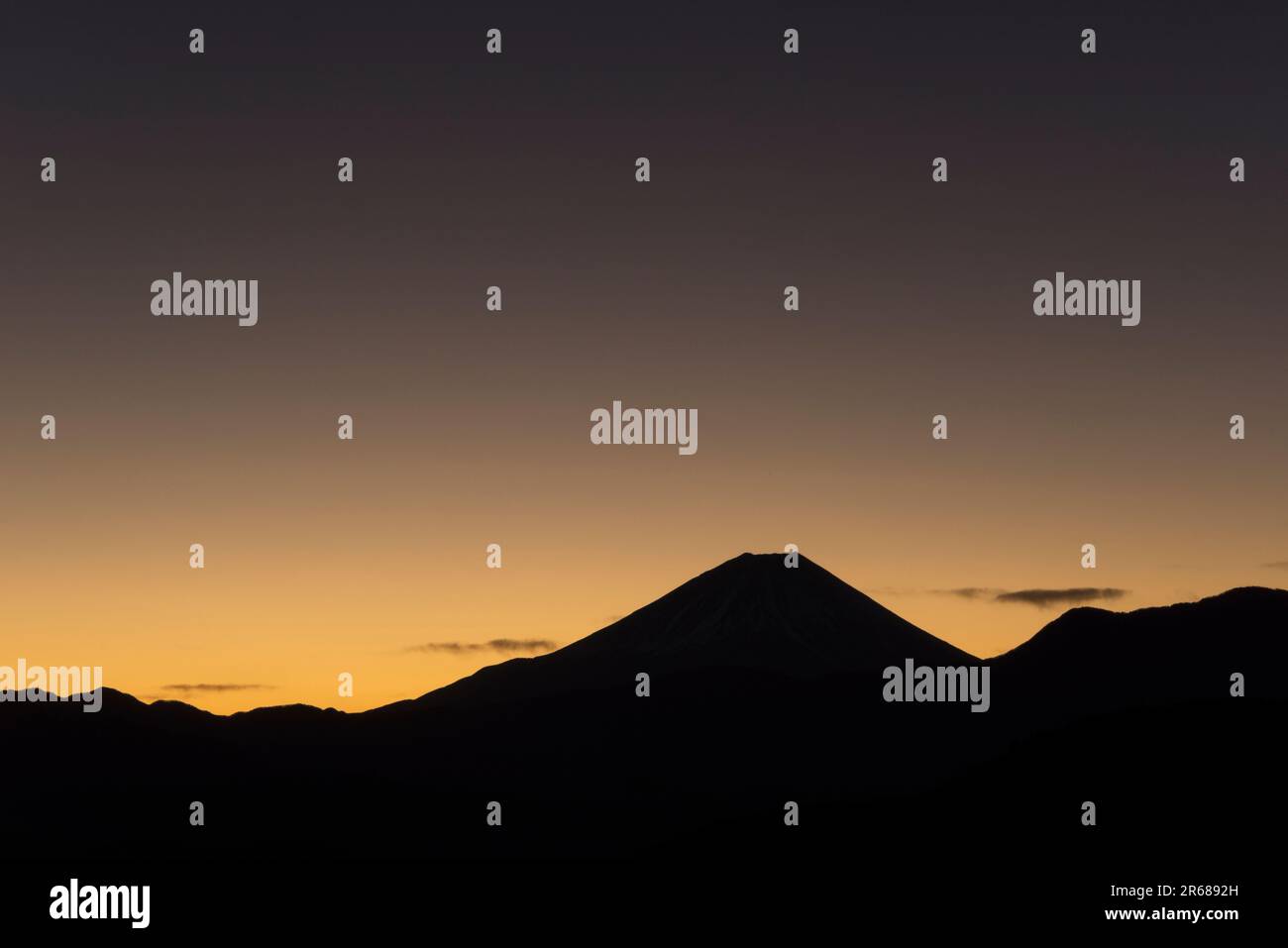 Mount Fuji in front of a sunrise Stock Photo - Alamy