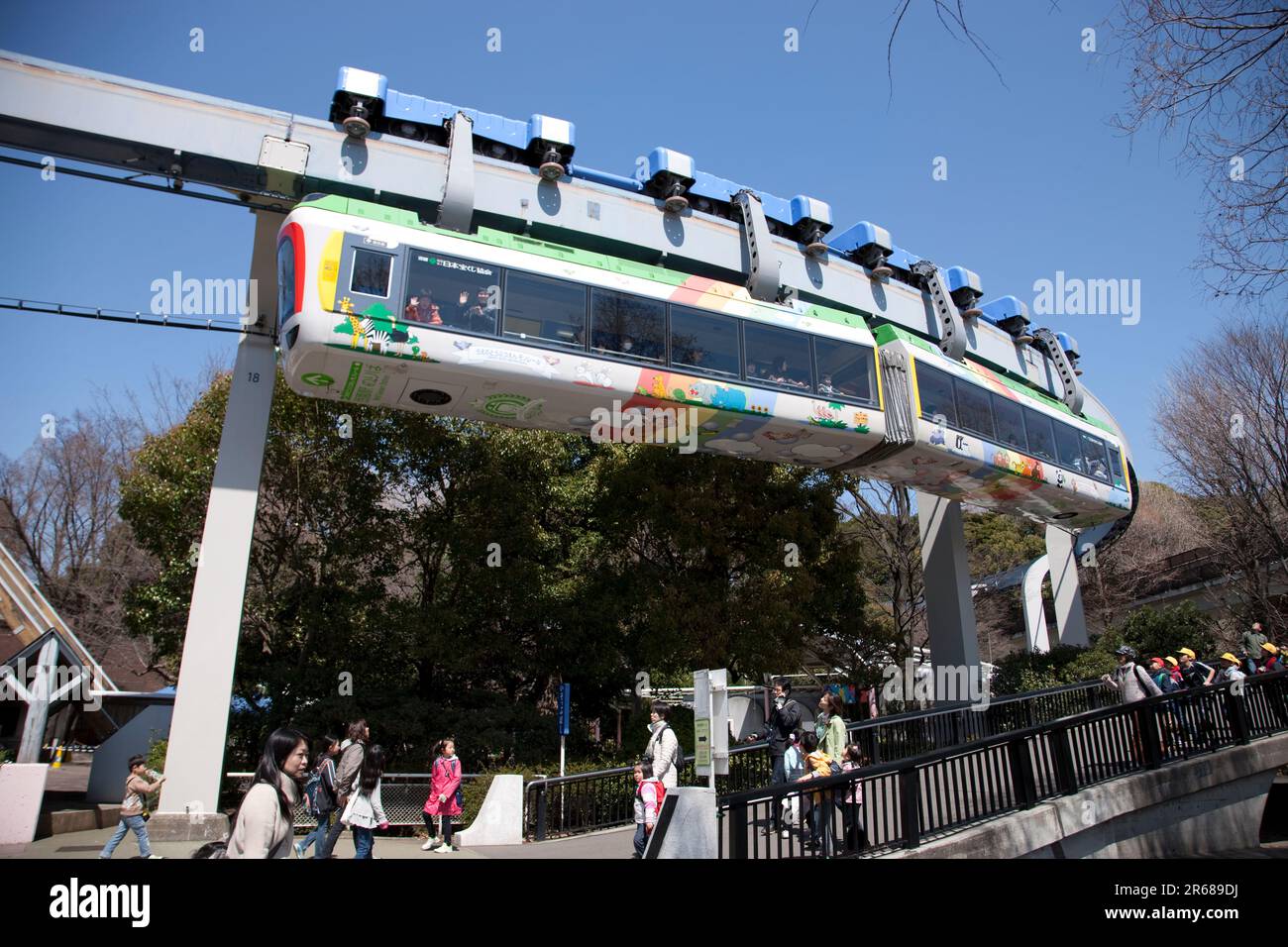 Monorail at Ueno Zoo Stock Photo - Alamy