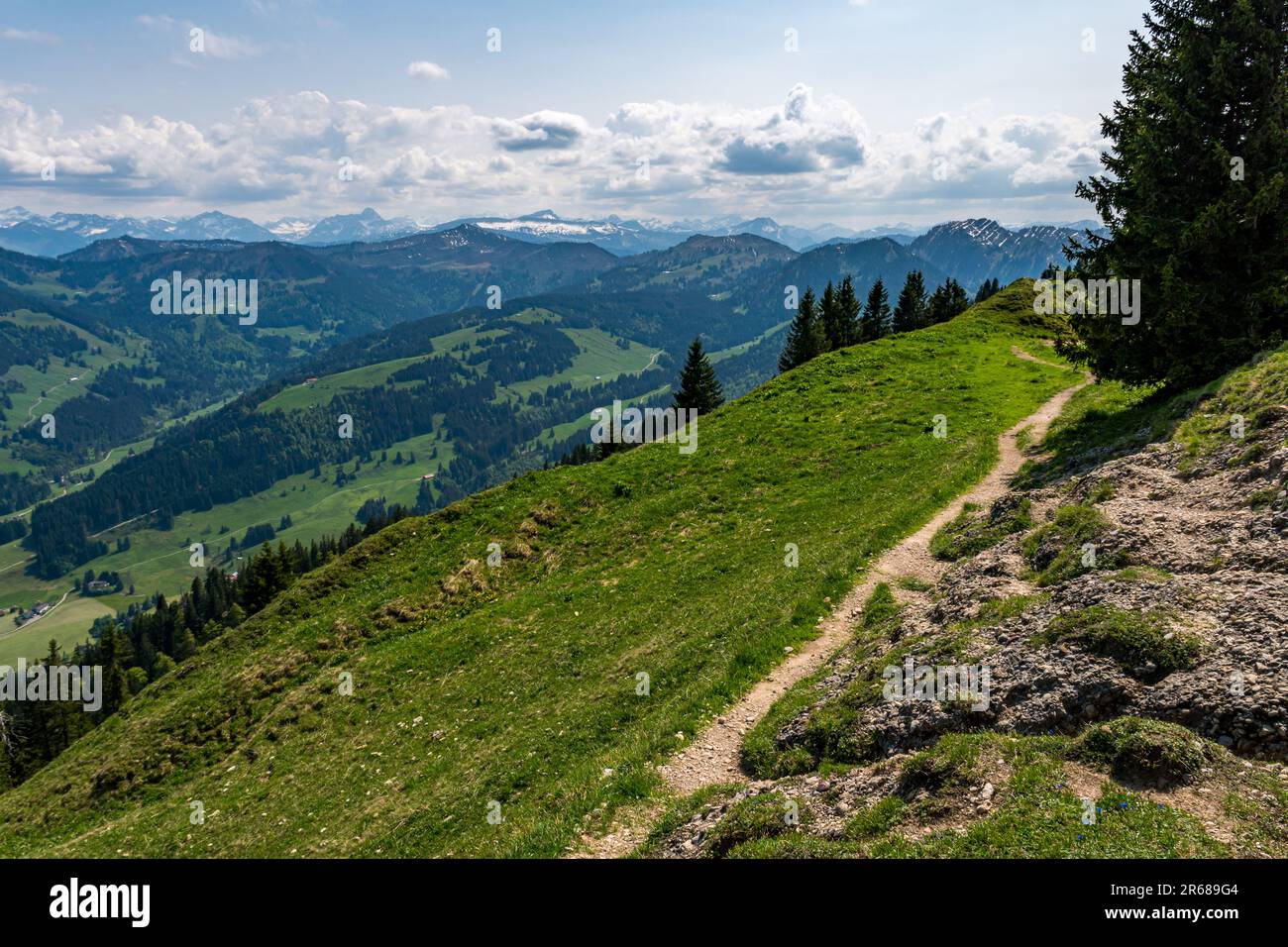 Beautiful Spring Hike at the Nagelfluhkette in Allgau from Gunzesried ...