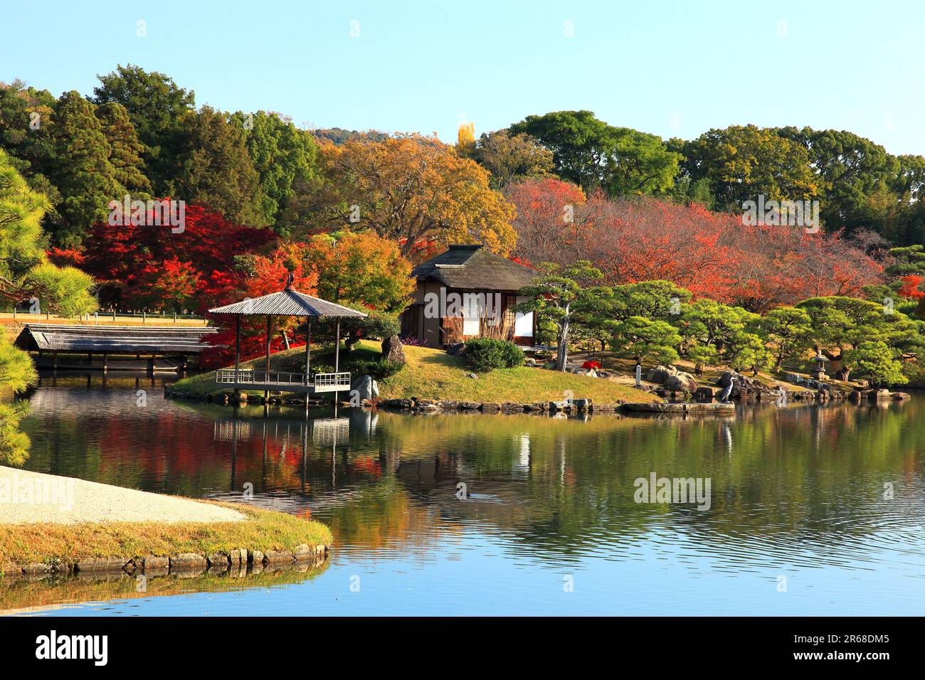 Okayama Korakuen Garden in Autumn Stock Photo - Alamy