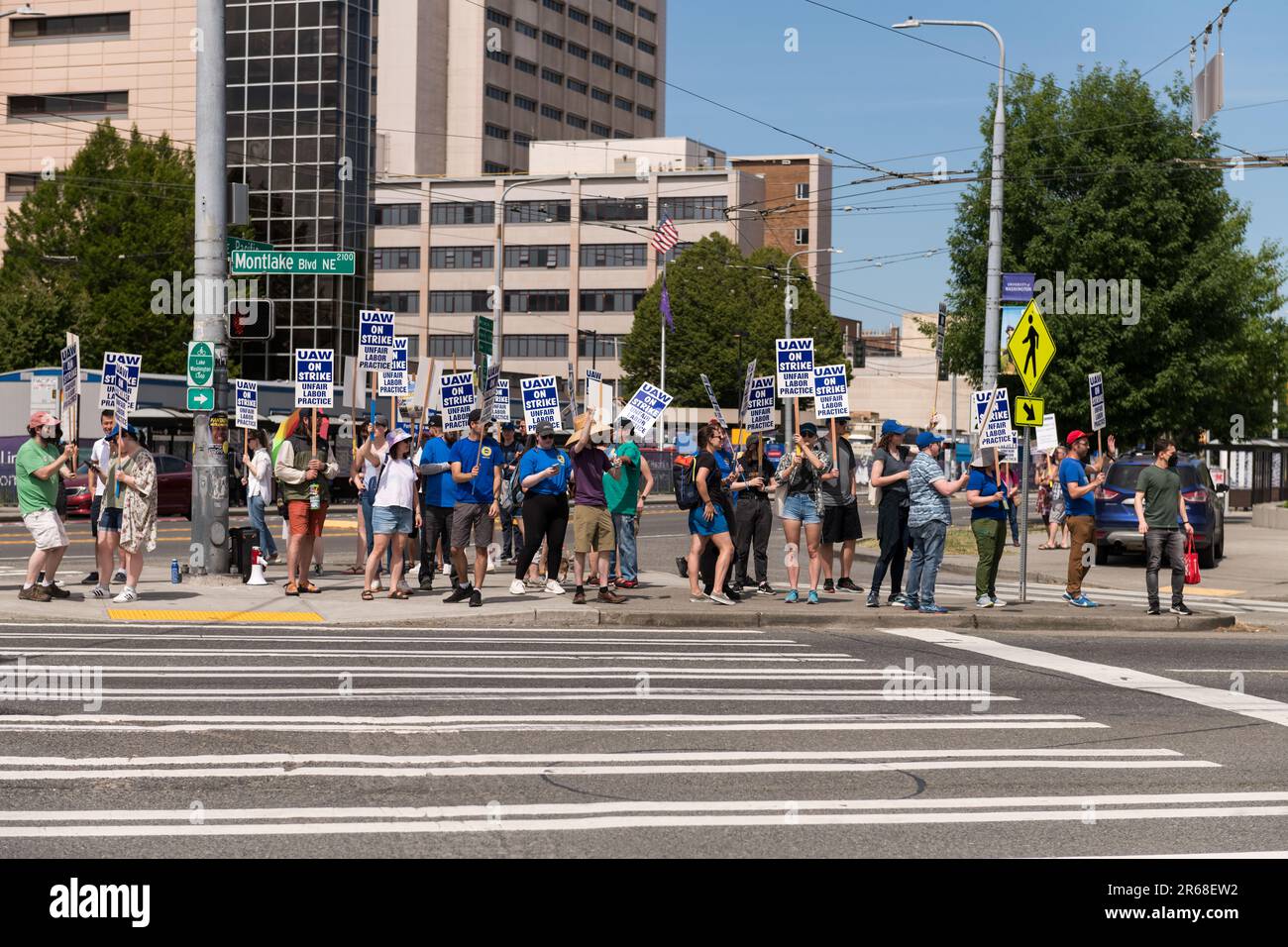 Seattle, USA. 7 Jun, 2023. University of Washington staff goes on ...