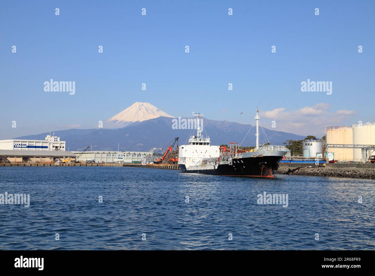 Numazu port hi-res stock photography and images - Alamy