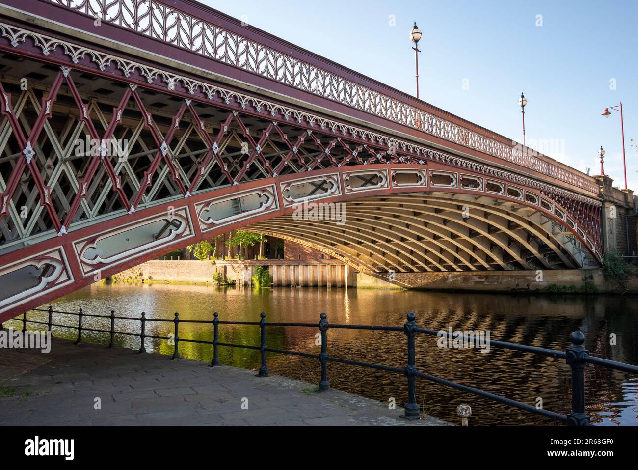 Crown Point Bridge over the River Aire, Leeds Stock Photo - Alamy