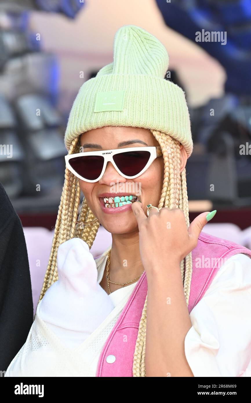 Fat nwigwe hi-res stock photography and images - Alamy