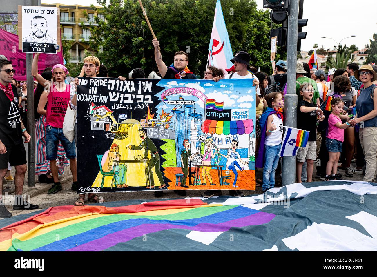 Pinkwashing hi-res stock photography and images - Alamy