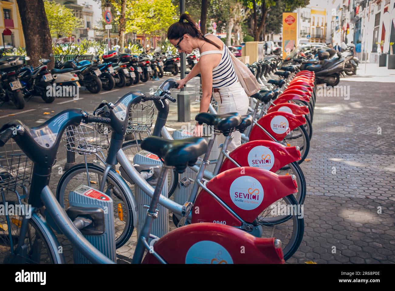 Mobility city seville hi-res stock photography and images - Alamy