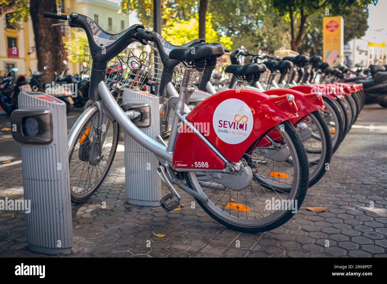 Seville mobility bike hi-res stock photography and images - Alamy