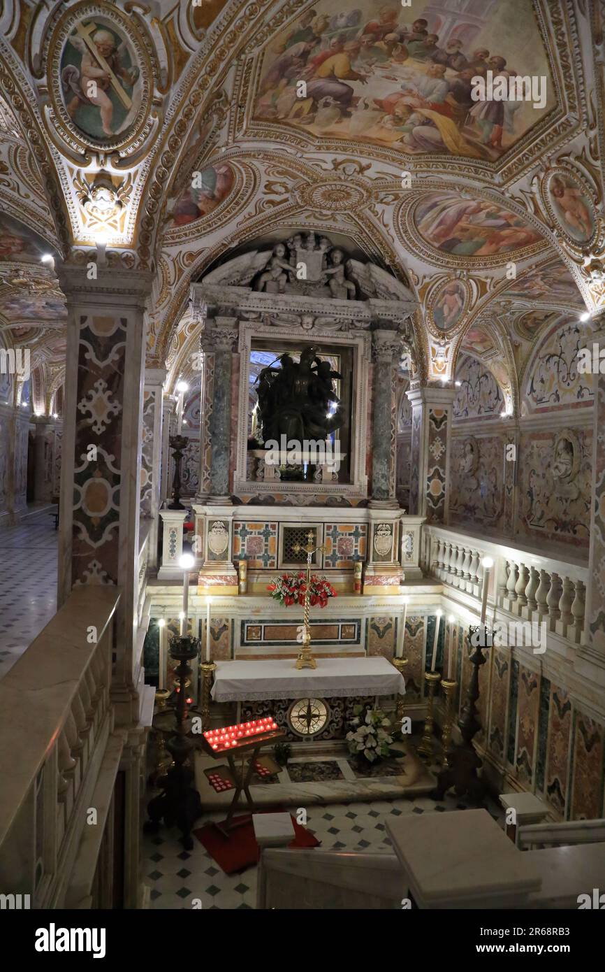 The Crypt of Salerno Cathedral, Italy. Cripta del duomo di Salerno ...