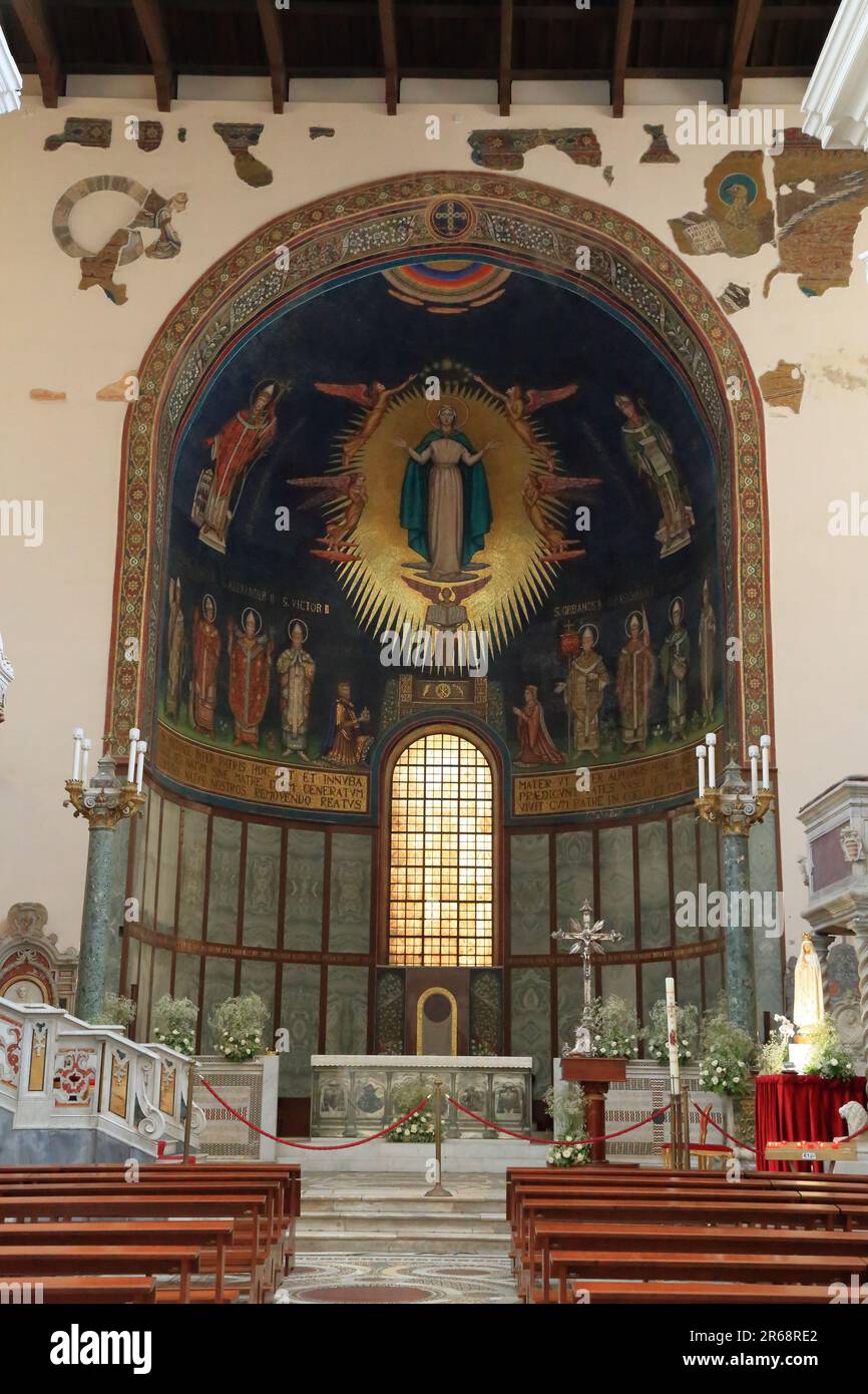 Kathedrale von salerno hi-res stock photography and images - Alamy