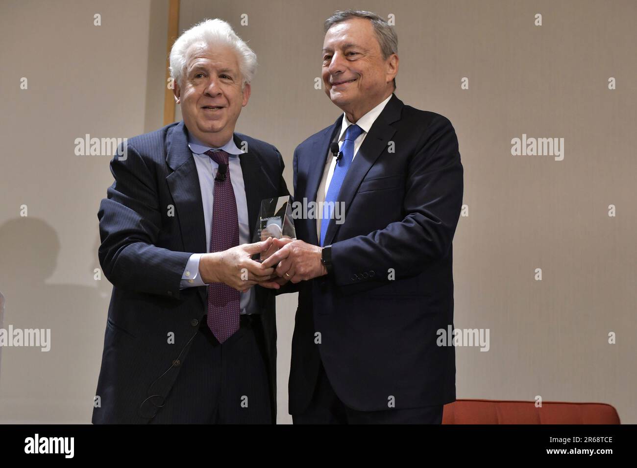 IMAGE DISTRIBUTED FOR MIT GOLUB CENTER FOR FINANCE AND POLICY - Former ...