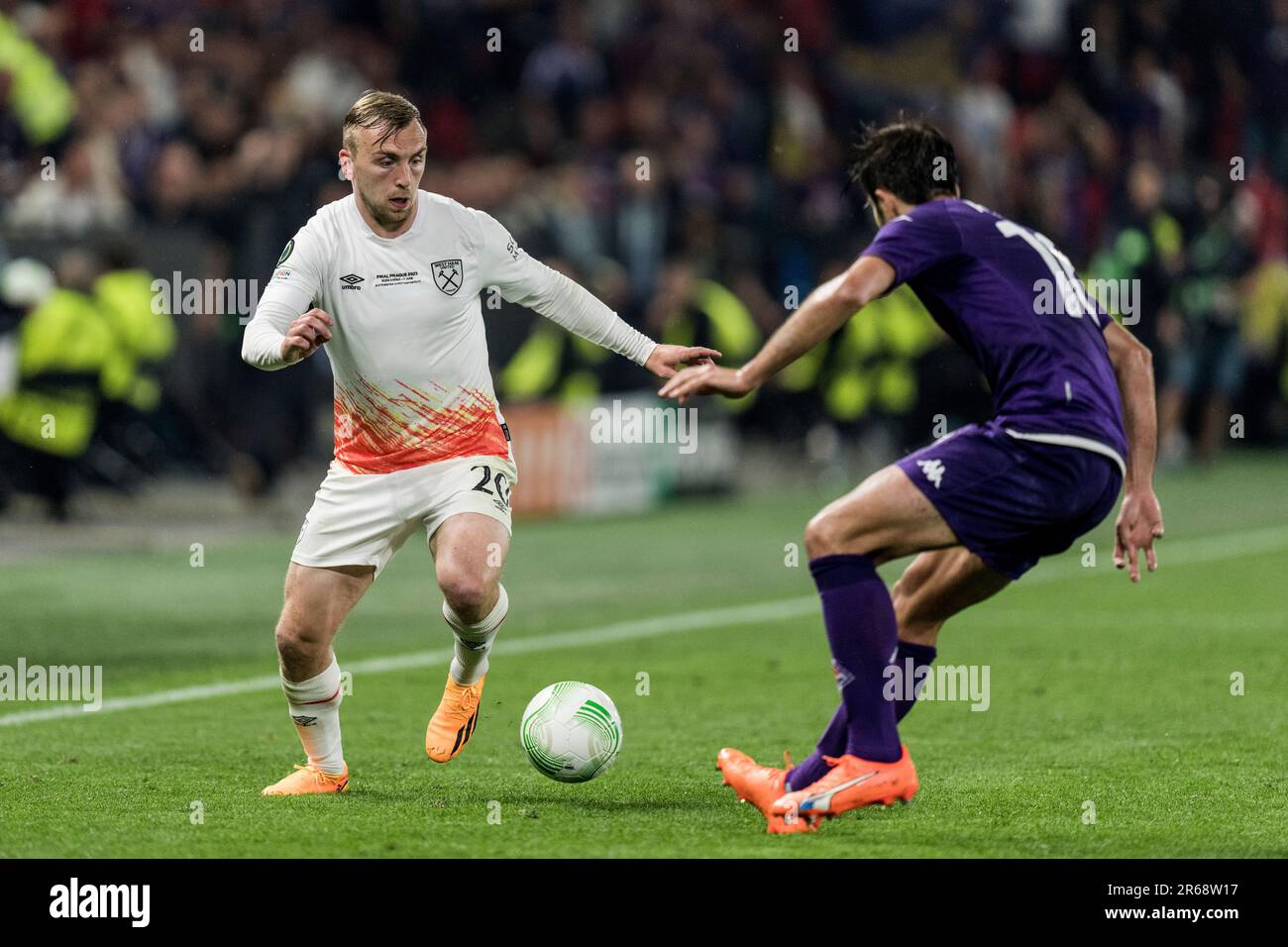 Jarrod bowen of west ham hi-res stock photography and images - Alamy