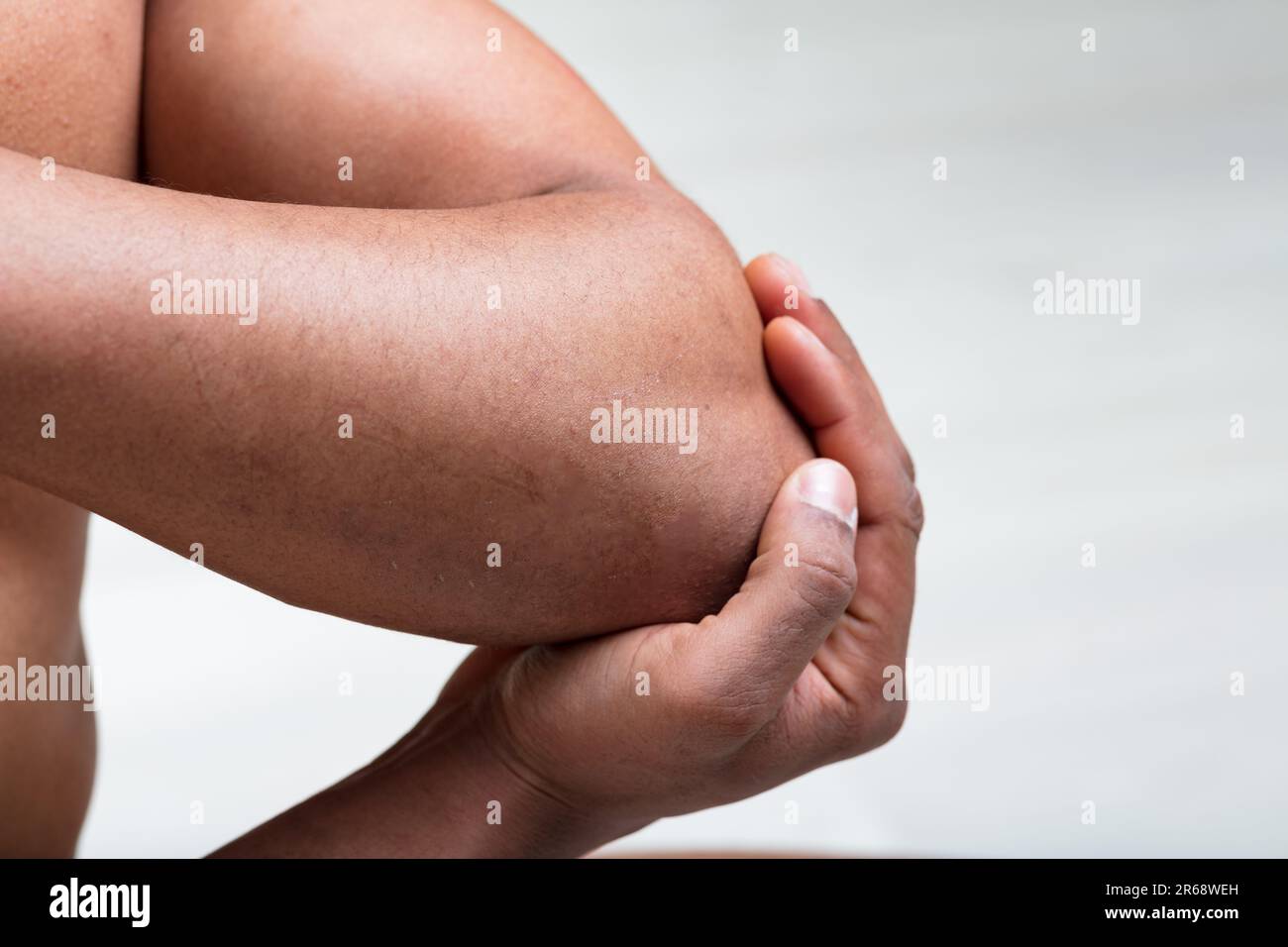 Repetitive stress hi-res stock photography and images - Alamy