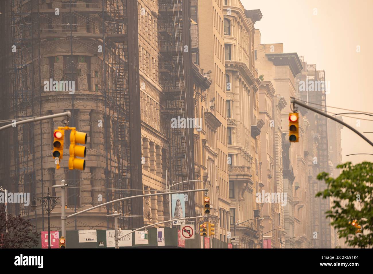 New York, New York, USA. 7th June, 2023. Midtown Manhattan amid the ...