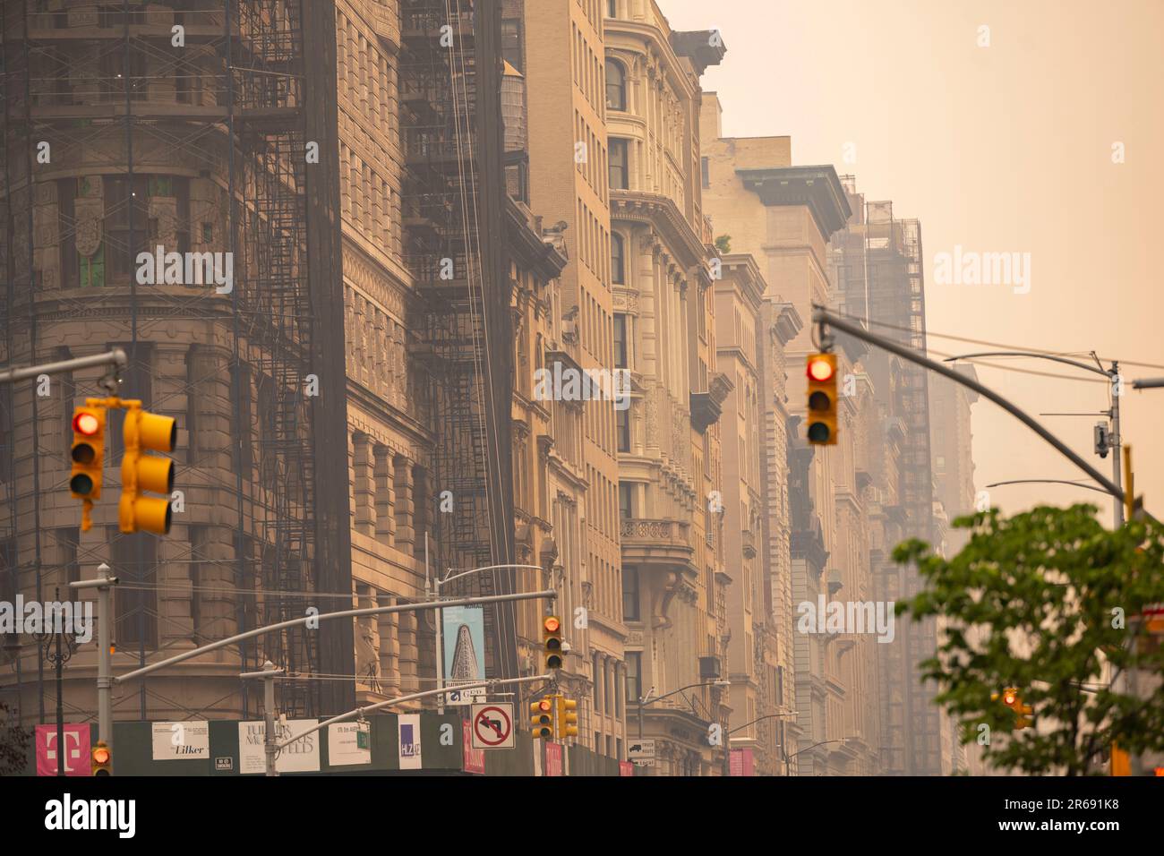 New York, New York, USA. 7th June, 2023. Midtown Manhattan amid the ...