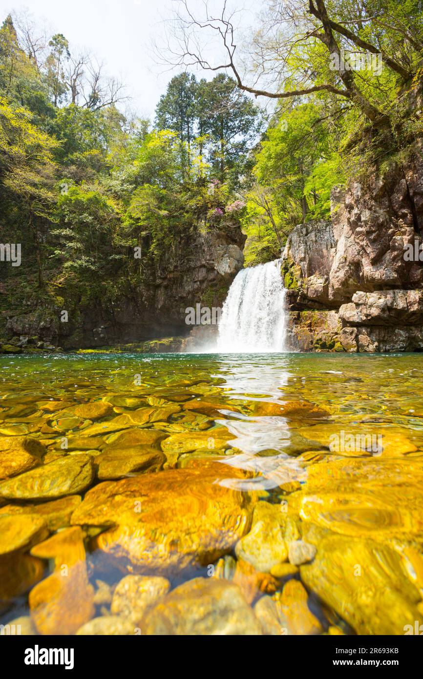 Sandankyo in spring Stock Photo - Alamy