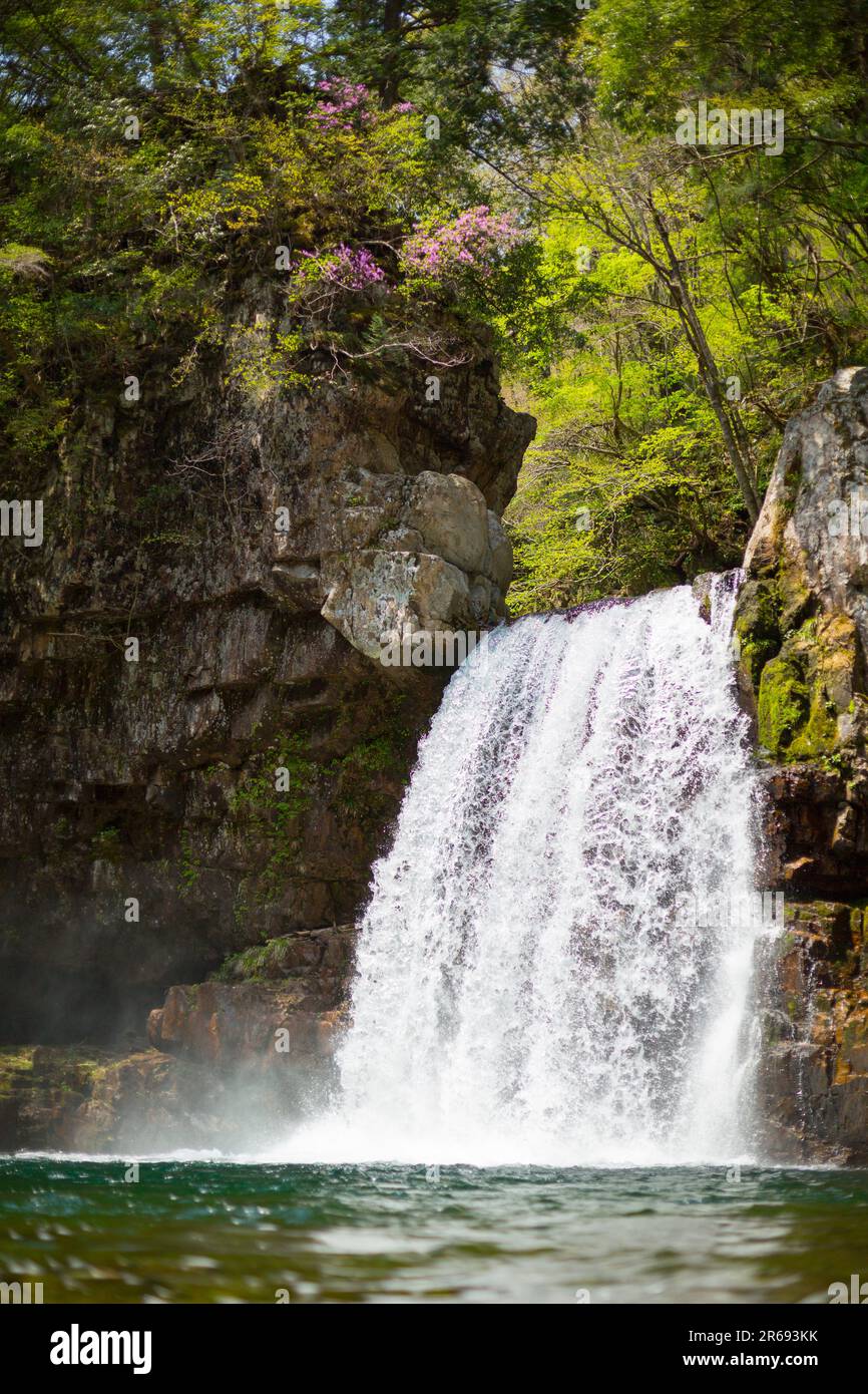 Sandankyo in spring Stock Photo - Alamy