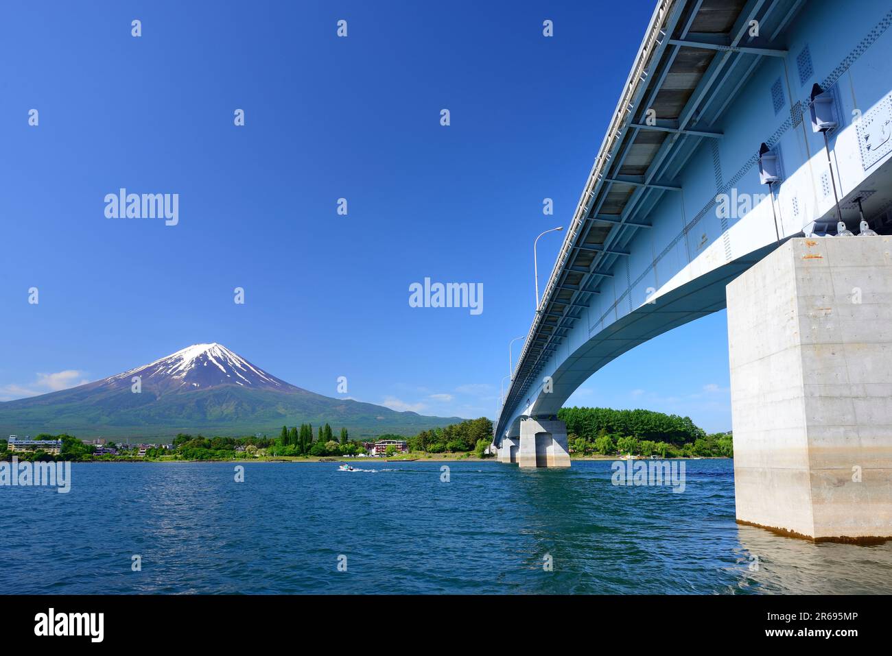 Kawaguchiko Bridge and early summer Mt. Fuji Stock Photo - Alamy