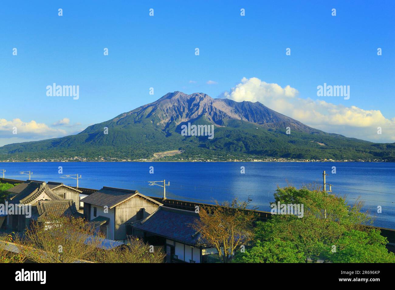 Sakurajima autumn hi-res stock photography and images - Alamy