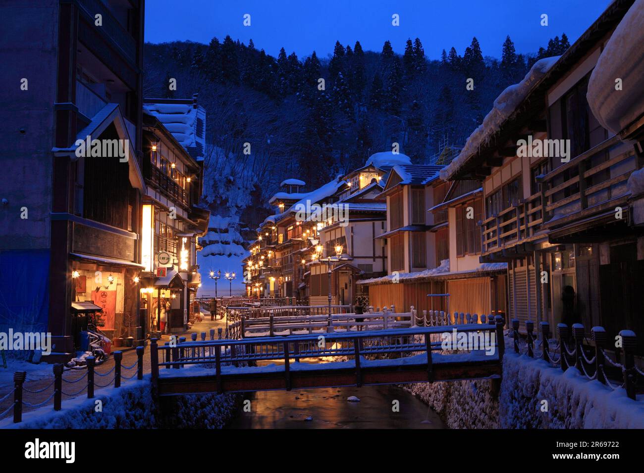 Ginzan onsen in yamagata hi-res stock photography and images - Alamy