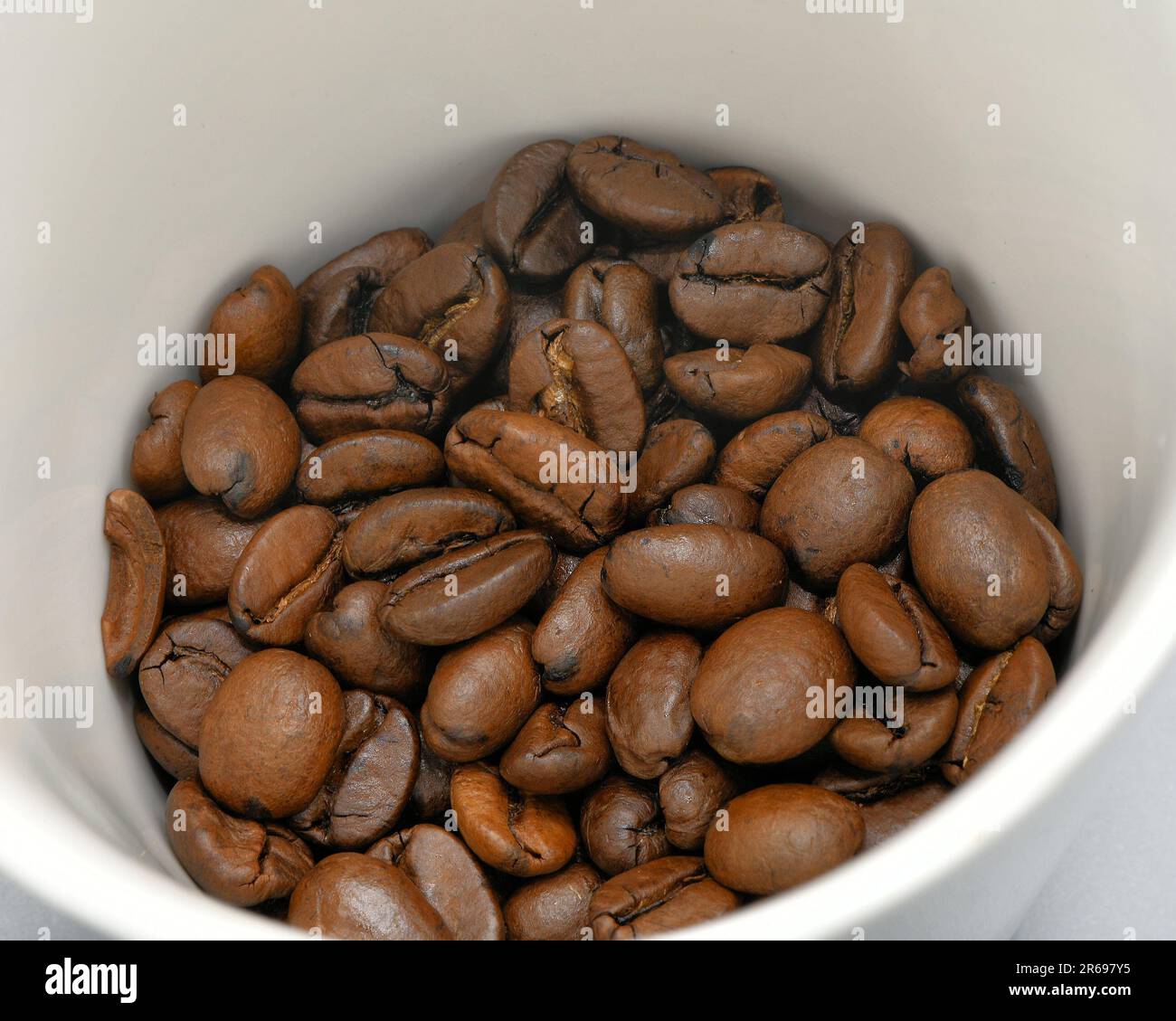 Unground coffee beans hi-res stock photography and images - Alamy