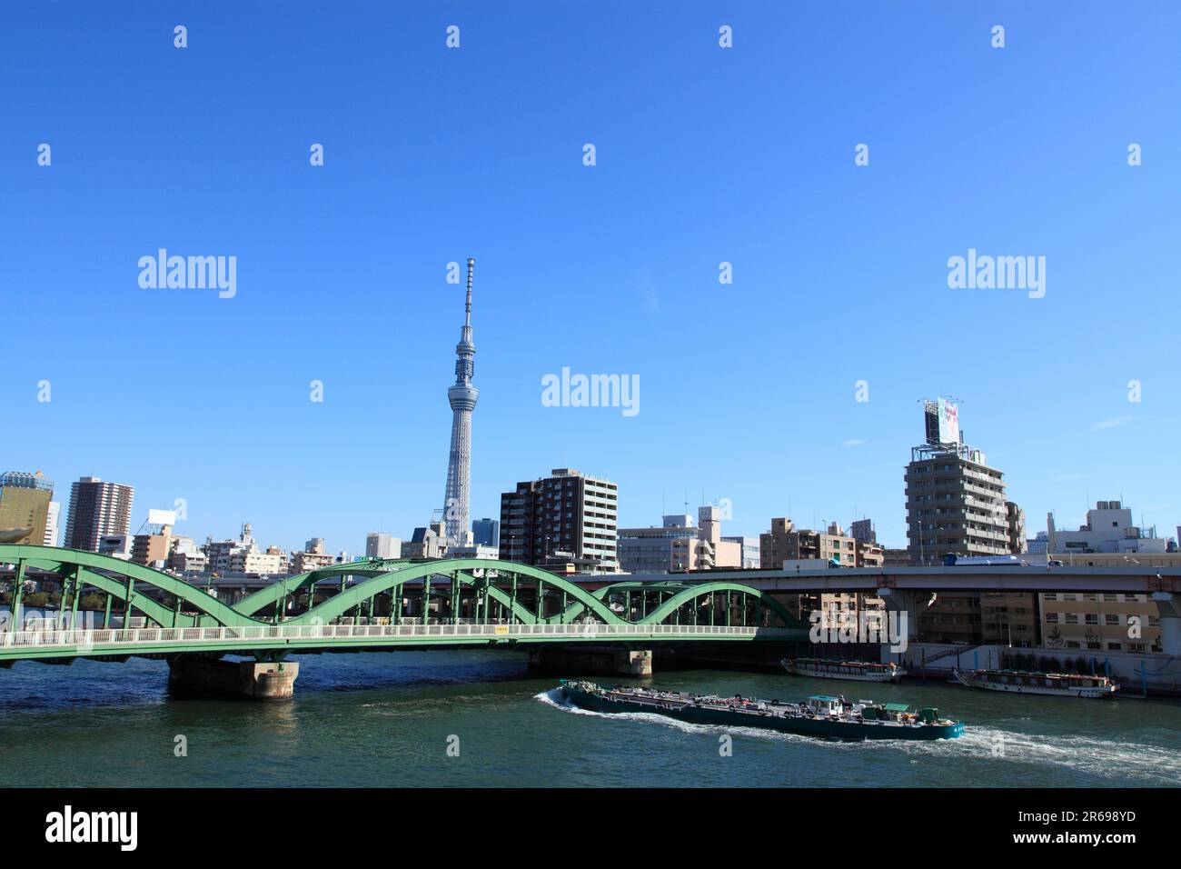 Stable Bridge and Tokyo Sky Tree Stock Photo - Alamy