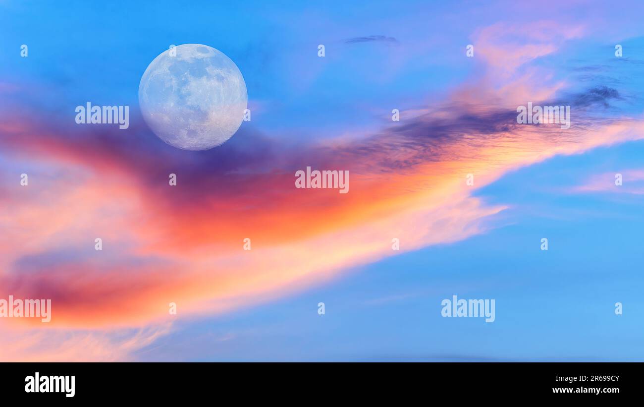 Blue moon wallpaper hi-res stock photography and images - Alamy