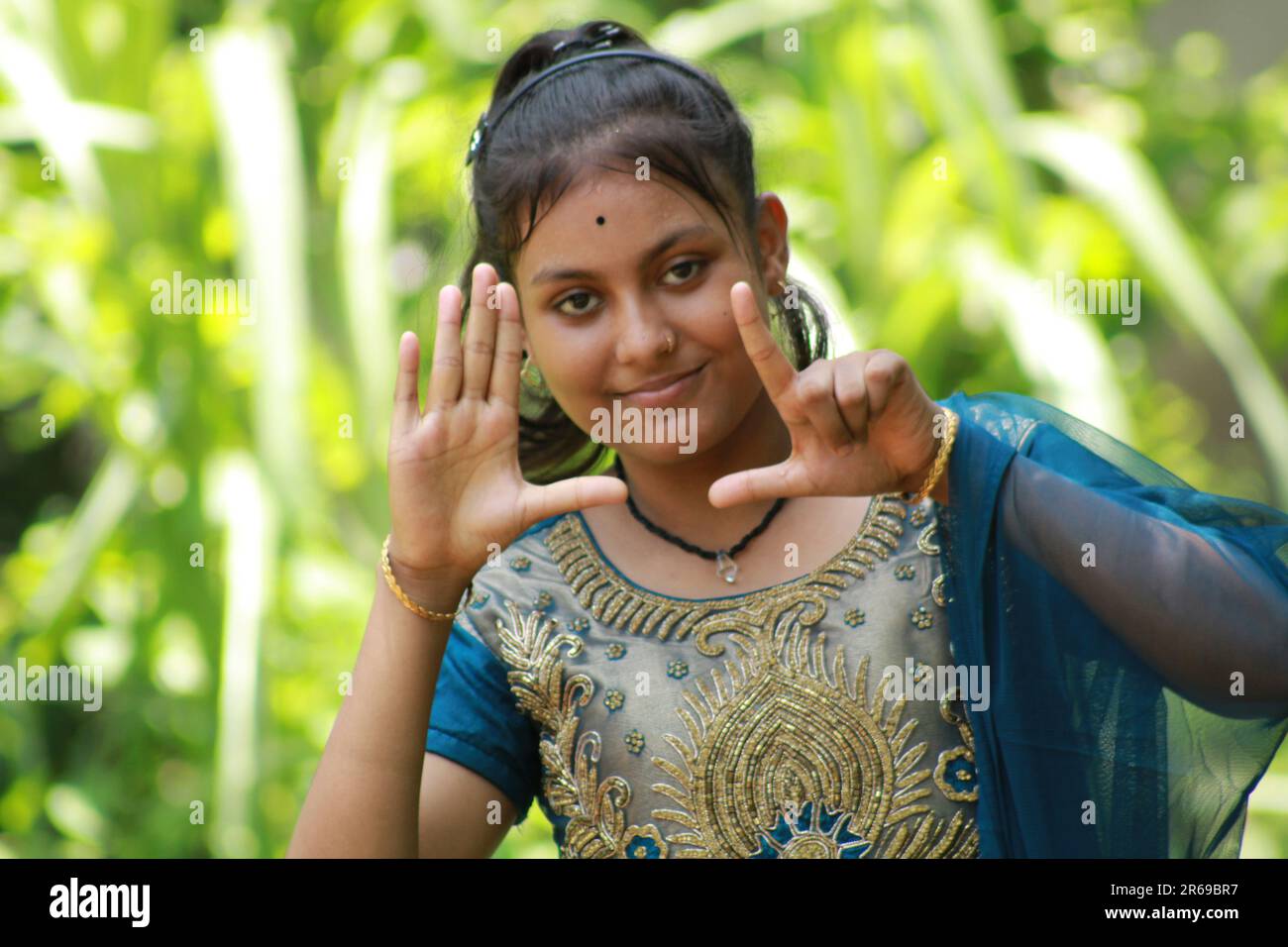 Indian fingers hi-res stock photography and images - Alamy