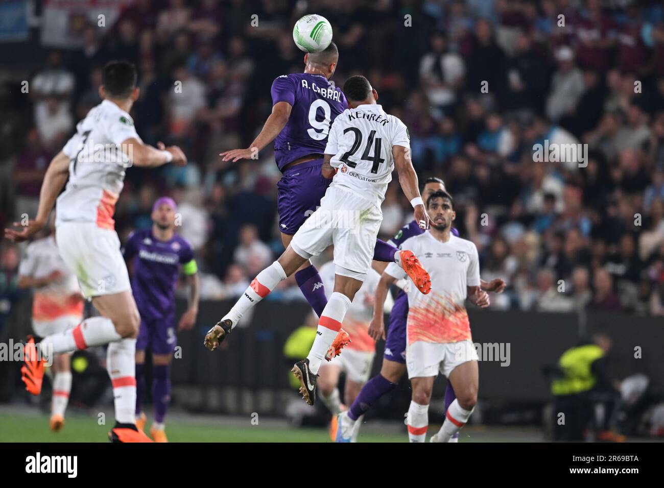 Thilo kehrer west ham hi-res stock photography and images - Alamy