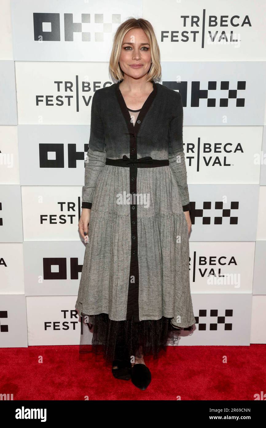 Actor Piper Perabo attends the Tribeca Festival opening night premiere ...