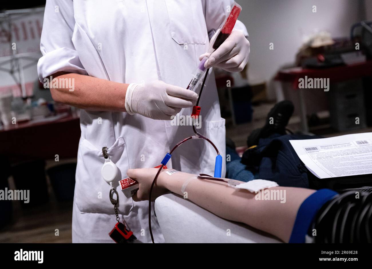 Munich, International. 07th June, 2023. An employee of the Bavarian Red ...
